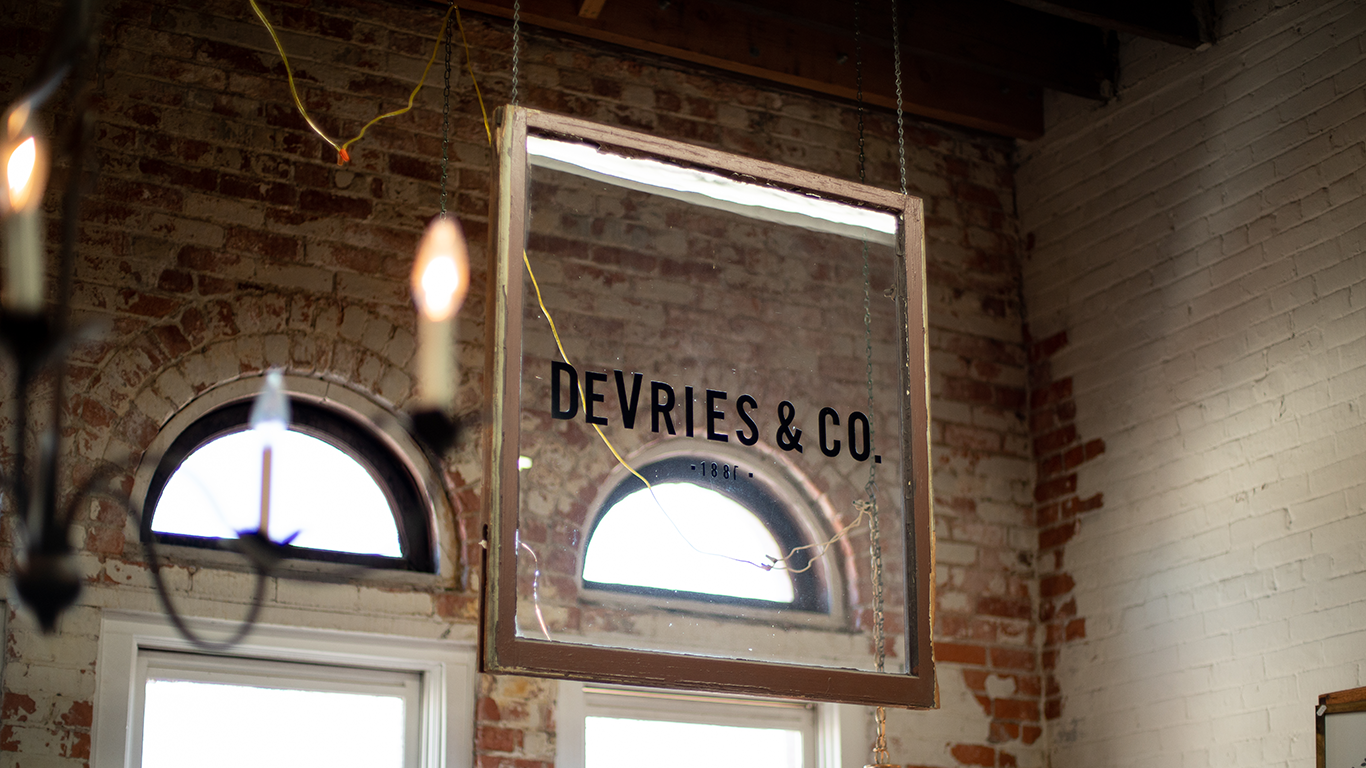DeVries & Co